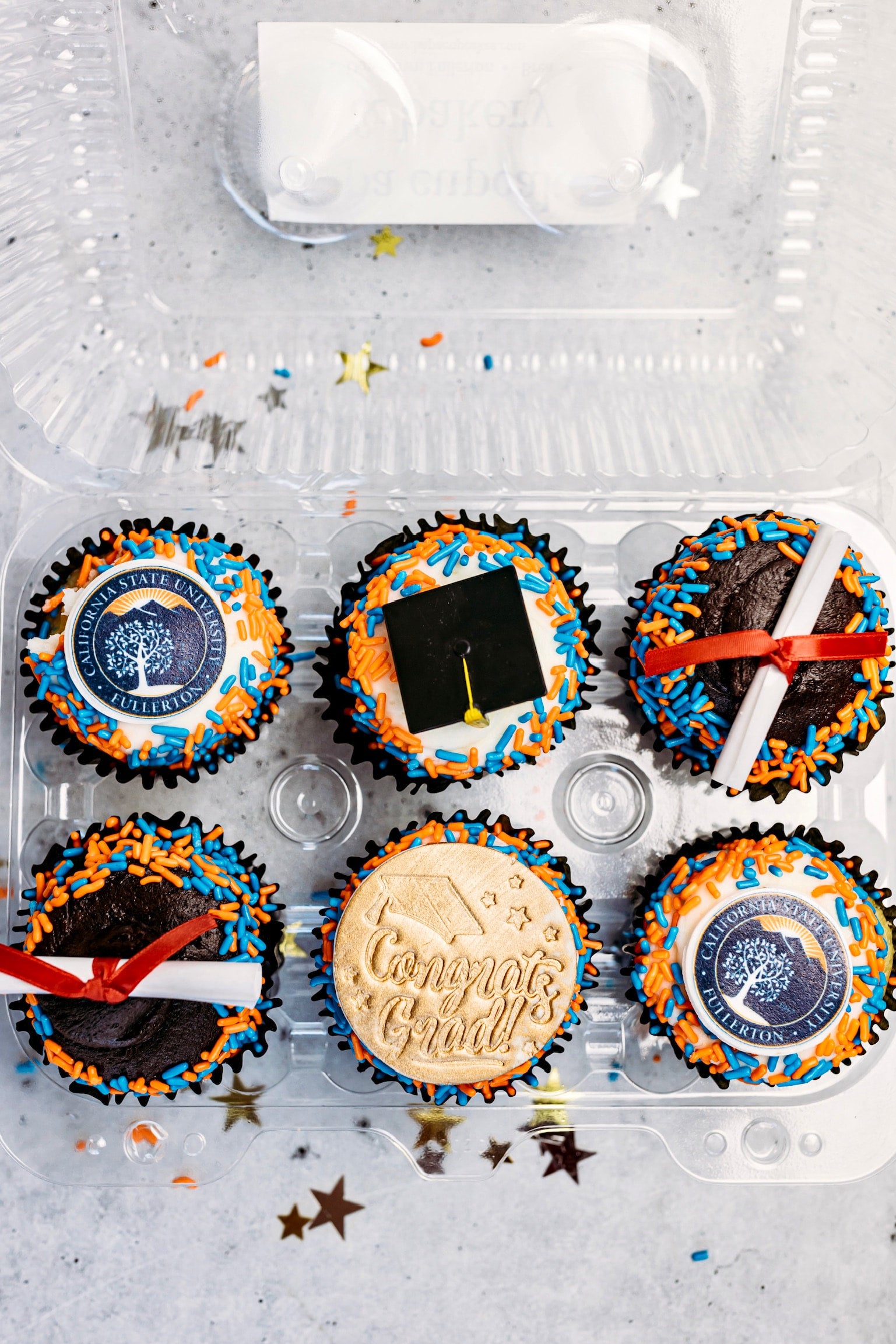 Grad 2025 Cupcake Box | Hapa Bakery
